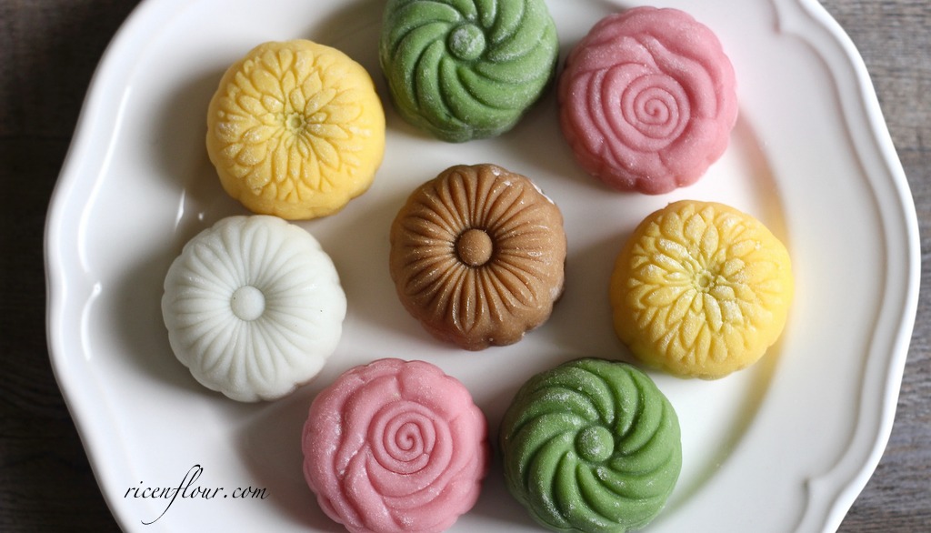 How To Make Snowskin Mooncakes cold Singaporean Style Rice n Flour